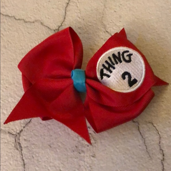 Accessories | Set Of Thing 1 Thing 2 Matching Hair Clips | Poshmark